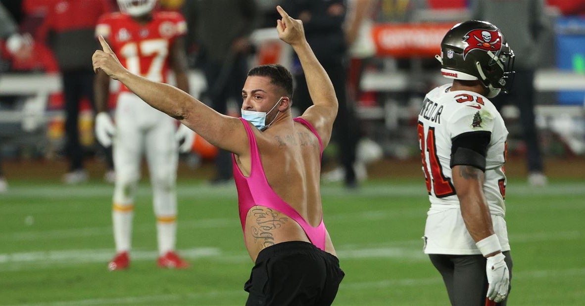 Super Bowl LV streaker explains his actions