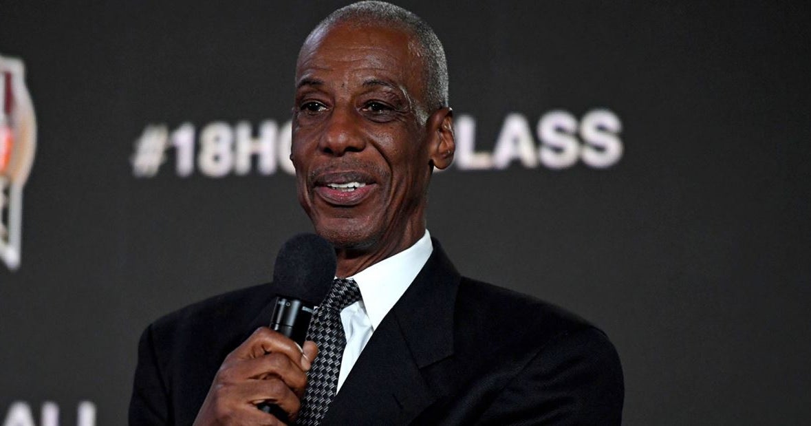 Taylor's Podcast: Speaking with UNC Legend Charlie Scott