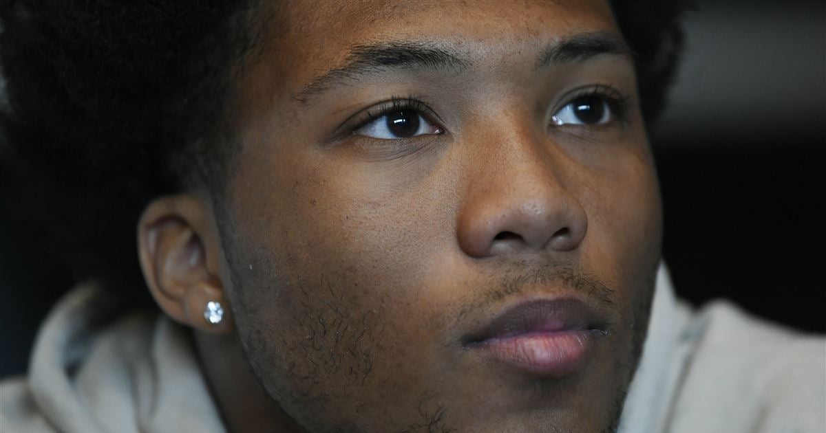 Devan Barrett believes it's his time to shine at cornerback