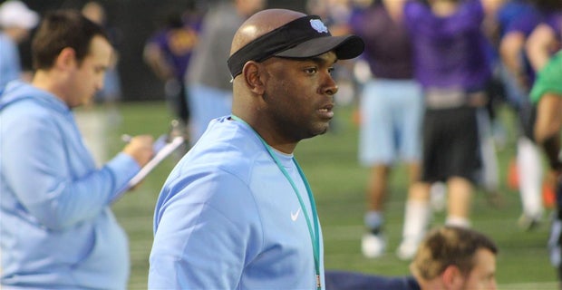 The Recruiting Styles and Approach of Charlton Warren and Gene Chizik