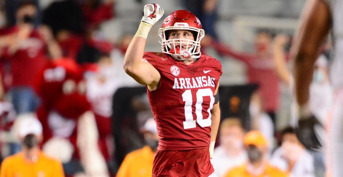 Dandy Dozen: The Best Arkansas Razorback Football Players in 2021