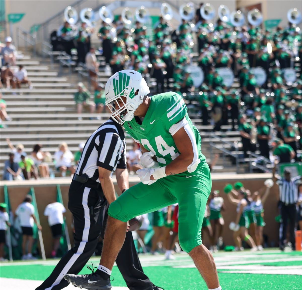 North Texas’ freshman running back Caleb Hawkins leads team to 36-22 ...