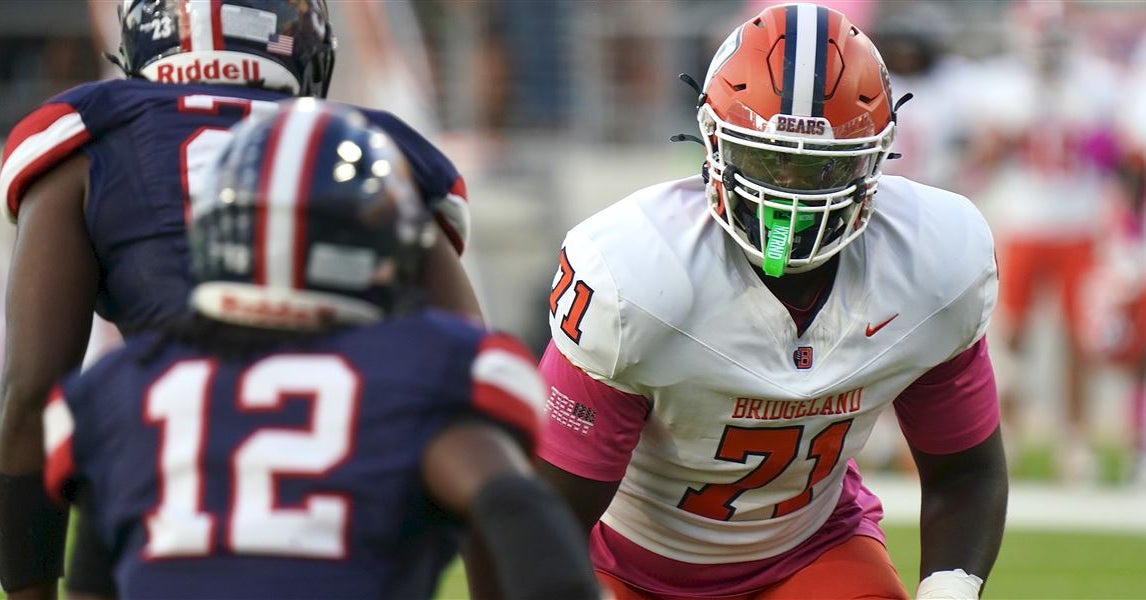 Oklahoma offensive tackle Ryan Fodje rises 17-spots to top-70 ...