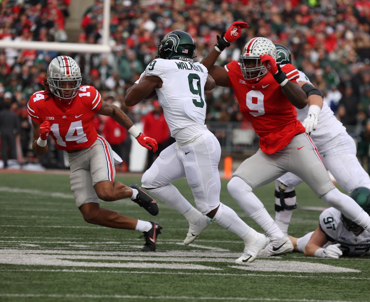 Sights and Sounds: Buckeyes celebrate seniors, then destroy Michigan ...
