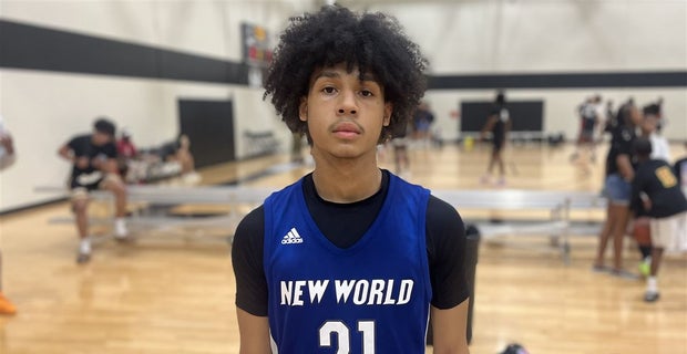 The Stage: Rising junior guard Aiden Argabright scores big on night one