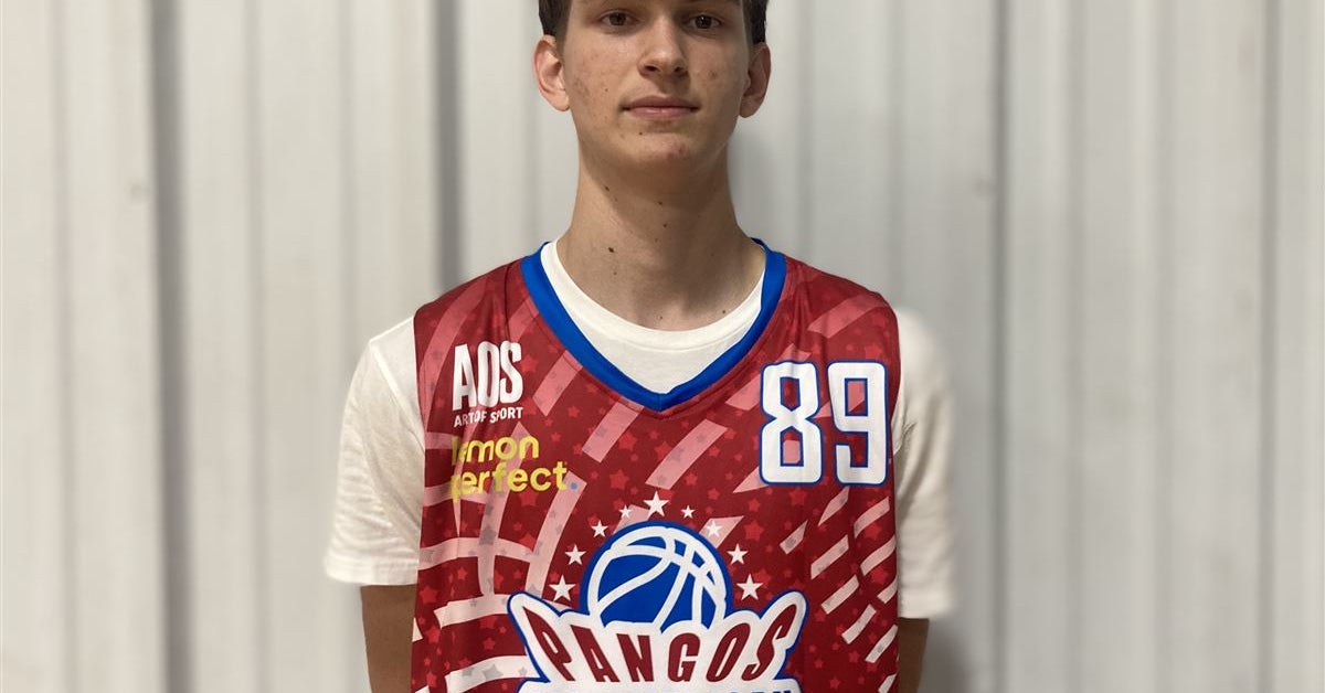 2022 three-star PF Reed Bailey commits to Davidson