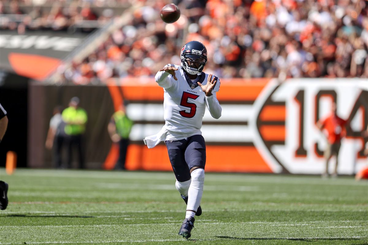 Houston Texans place QB Tyrod Taylor, WR Nico Collins on injured reserve