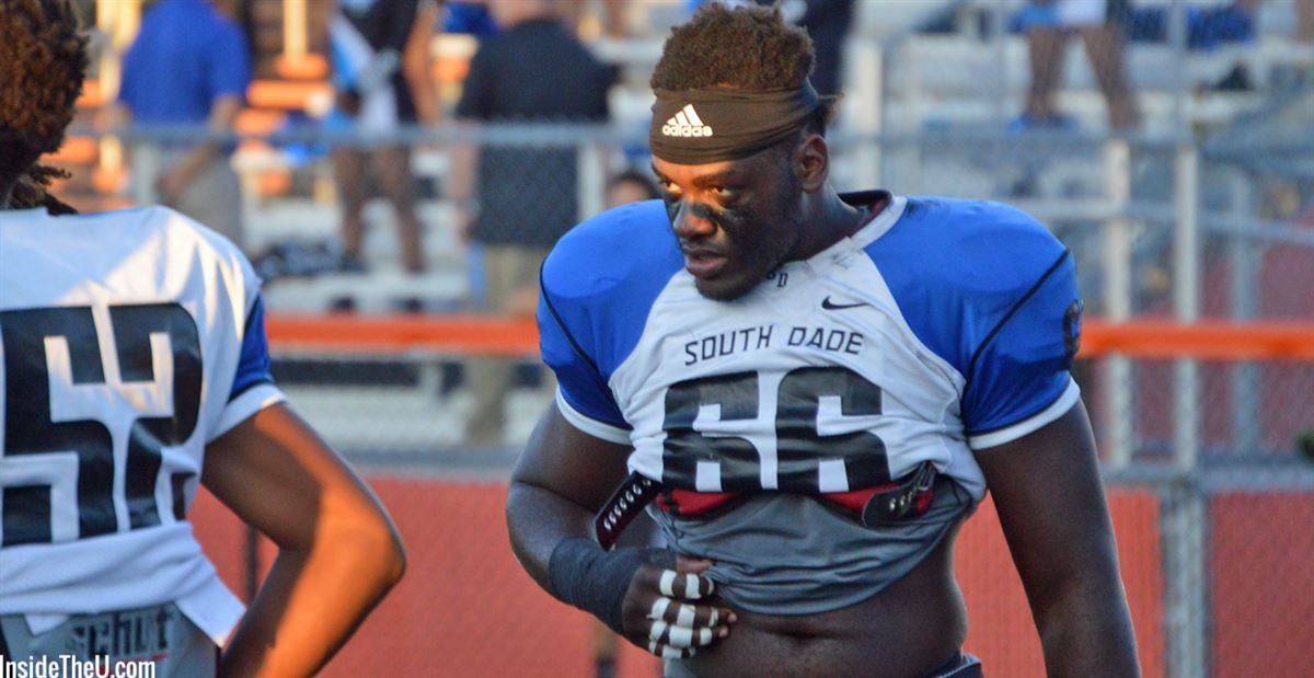 Redshirt Review: Jonathan Denis