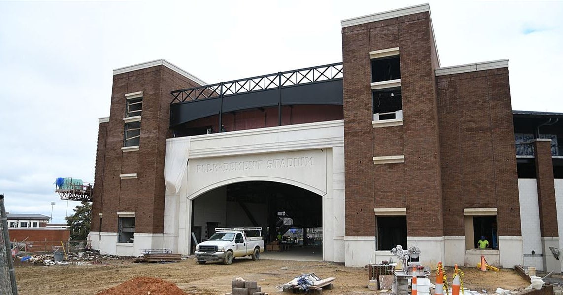 Mississippi State's Dudy Noble Field Construction Gallery/Video