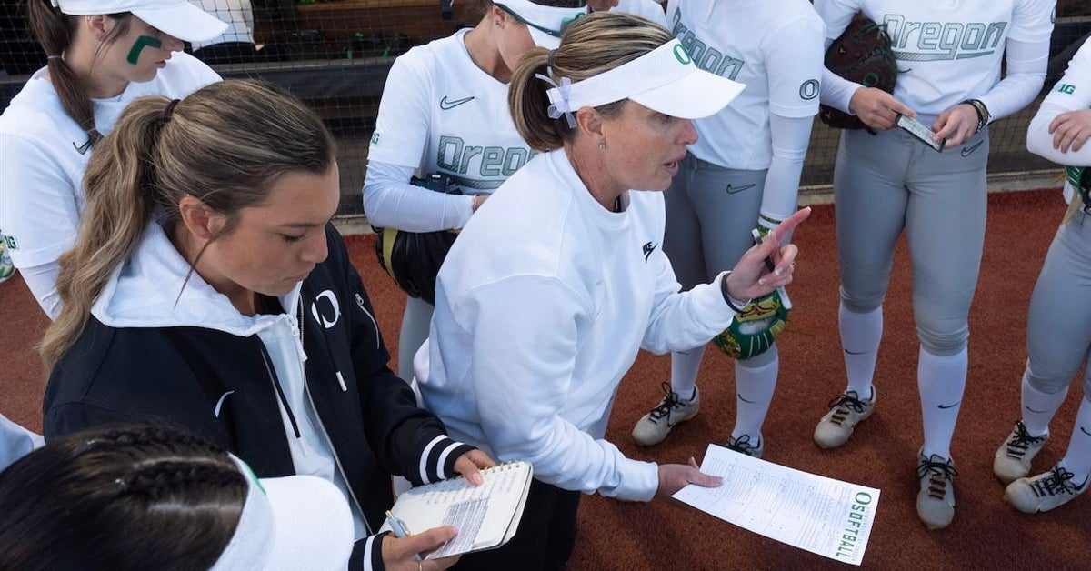 Oregon softball opens season against ranked slate at NFCA Leadoff Classic
