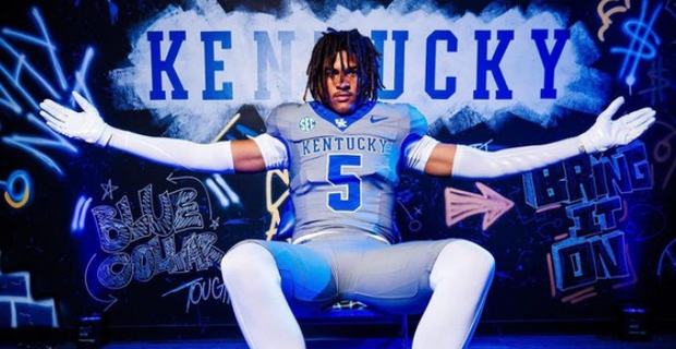 Redshirt Report: Two freshmen make debuts vs. Texas