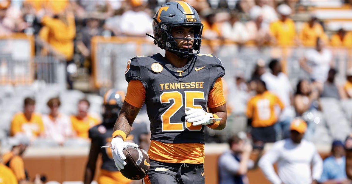 Tennessee’s season-long participation report, redshirt tracker