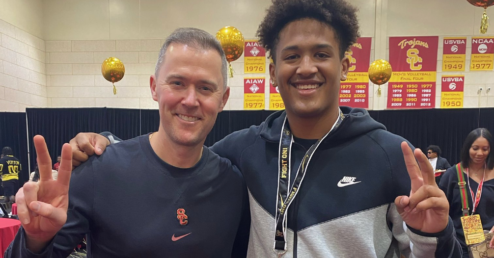 2027 linebacker Taven Epps, Lincoln Riley bond over Texas roots at USC junior day