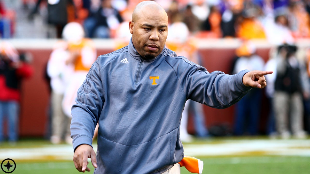 Robert Gillespie Profile Photos