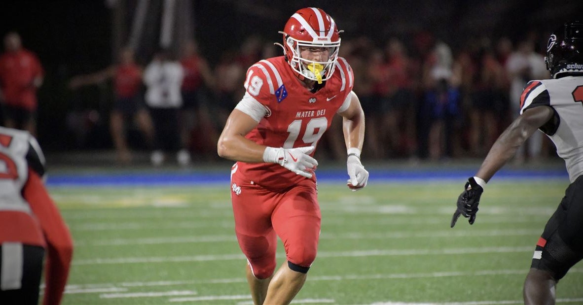 Elite tight end Mark Bowman reclassifies to 2026 class