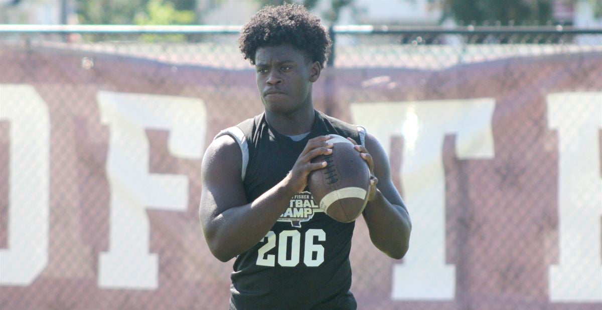 A two-QB A&M class? 2021 Dematrius Davis discusses possibilities