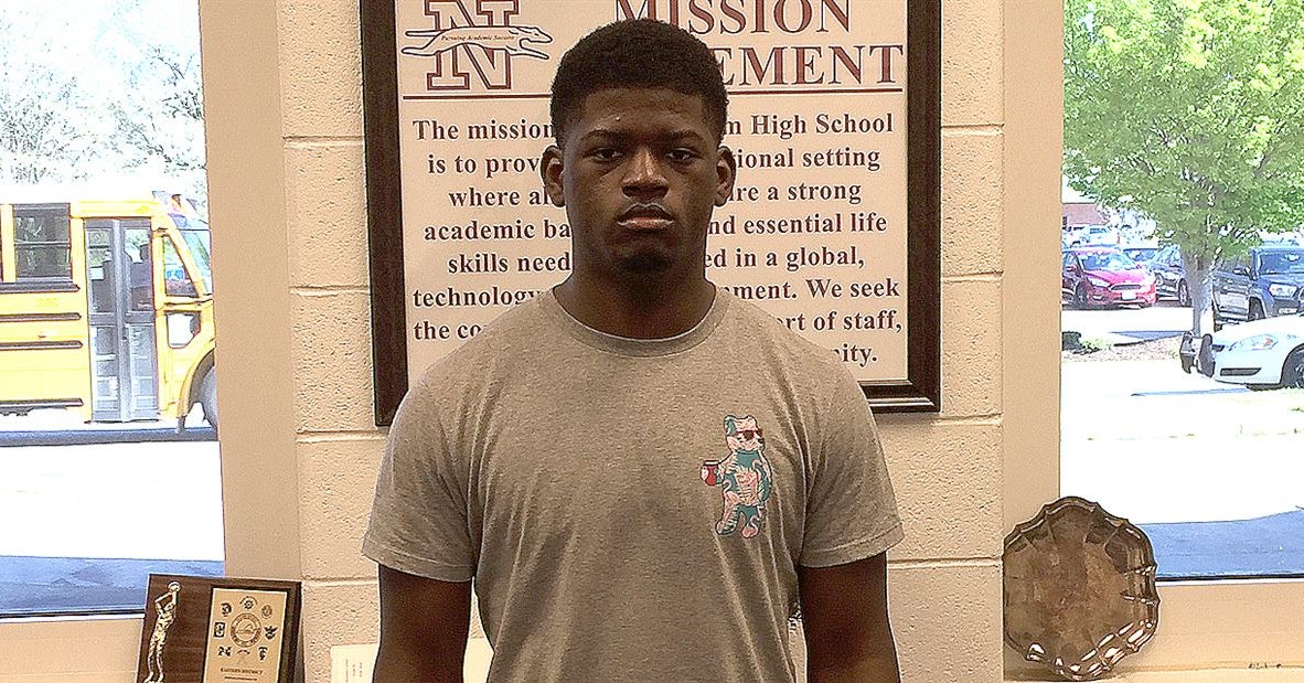 Four-star Powell gives highlights of Oklahoma official