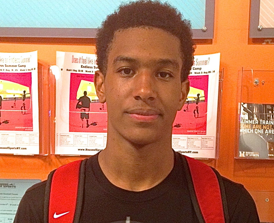 Devonte Green signs letter of intent to Indiana