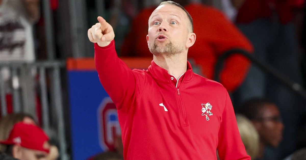 Watch: Pat Kelsey discusses team injuries, upcoming game against Ole Miss