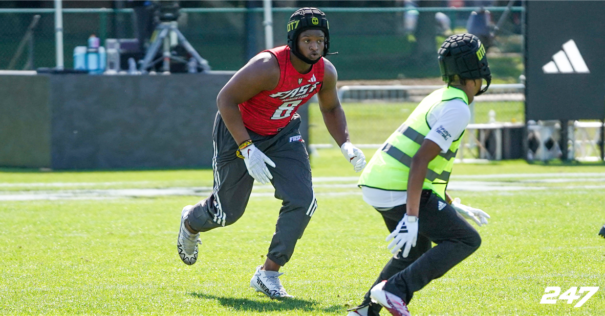 Auburn makes a move for Texas TE commitment
