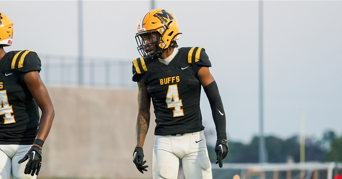 Ja'kayden Ferguson commits to Arkansas