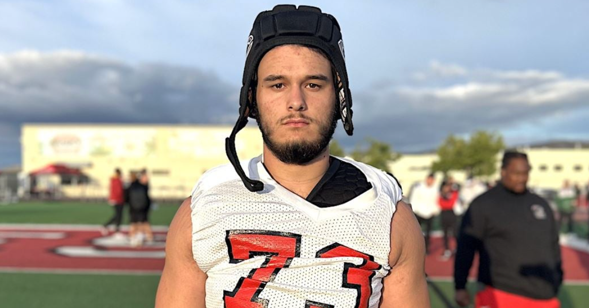 SIGNED: Wade Helton signs with Iowa State