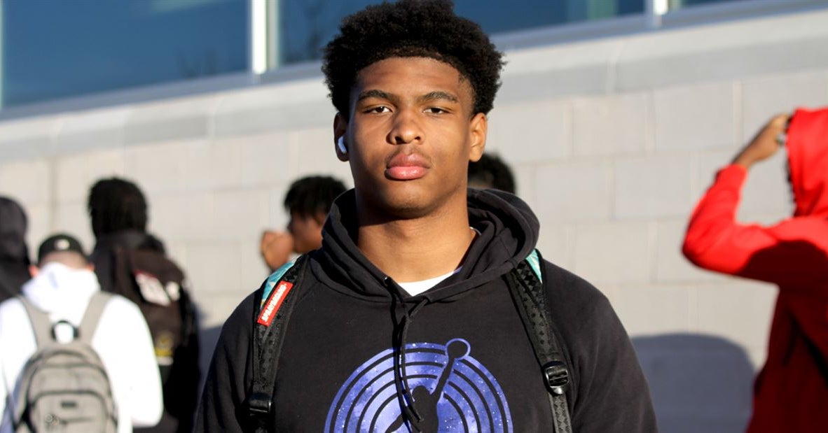 4-star Pine Tree DL Dealyn Evans the first Texas A&M commit for the ...