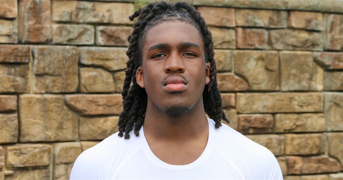 Top100 LB commit Myles Graham to return to Florida in March