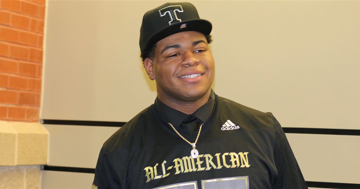 Omari Thomas thinks Vols can 'do something special'