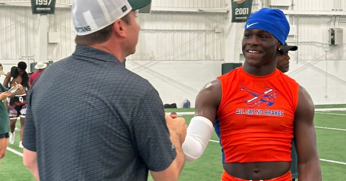 Michigan State Offers 2027 East St. Louis (IL) WR Ronnie Gomiller ...