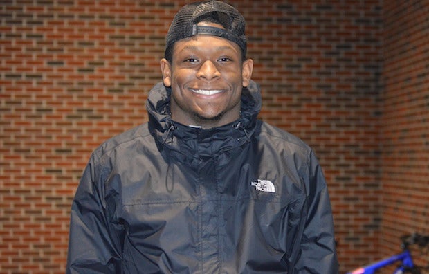 Davis reopens his recruitment