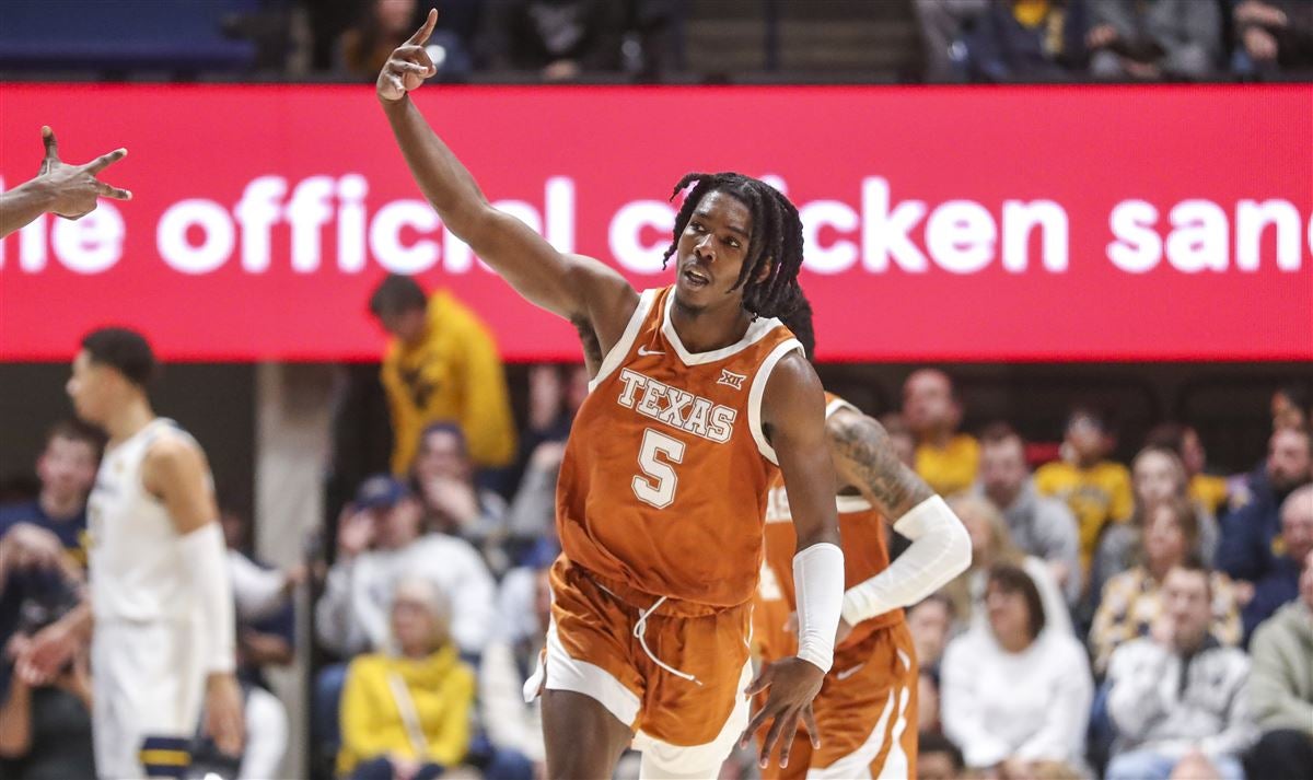 Morning Brew: Texas men continue to overcome adversity while UT women ...
