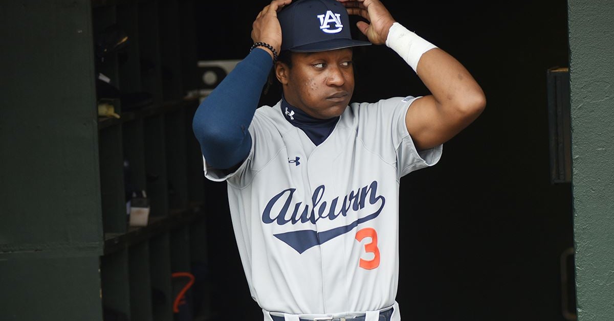 Chris Stanfield, several others from Auburn baseball enter transfer portal