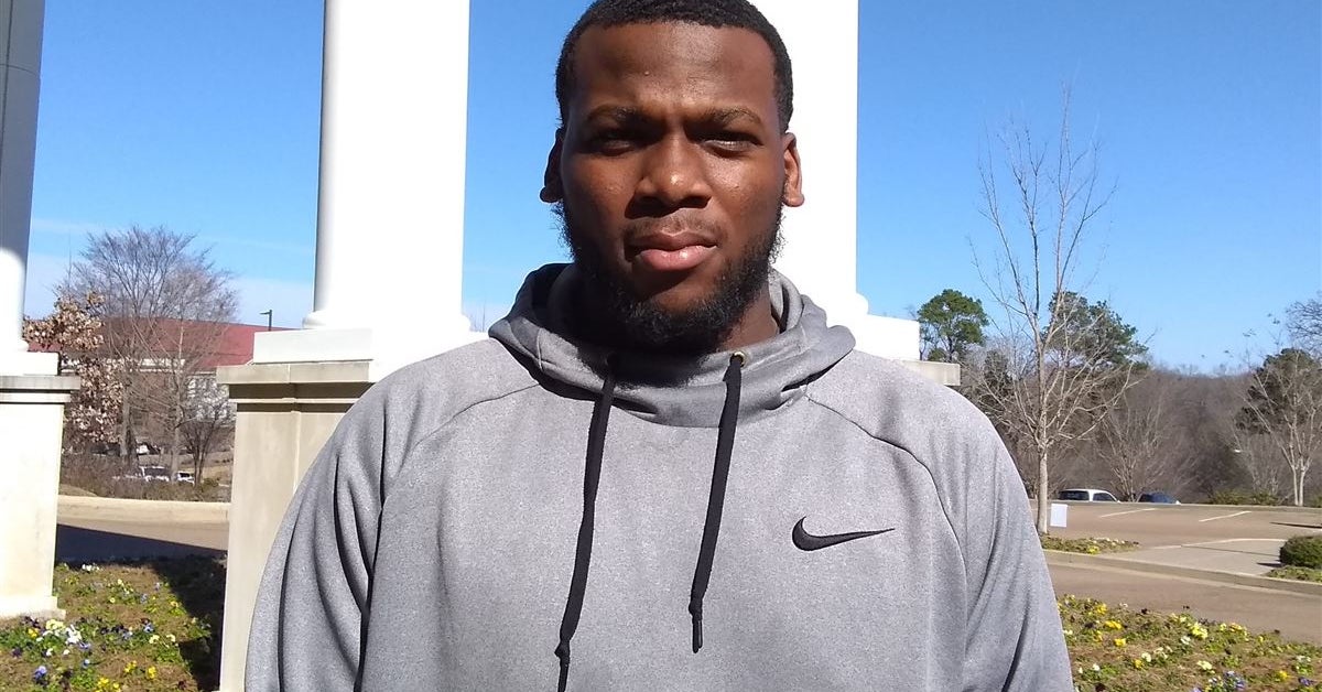 Tie At The Top For Lakia Henry Following Ole Miss Official Visit