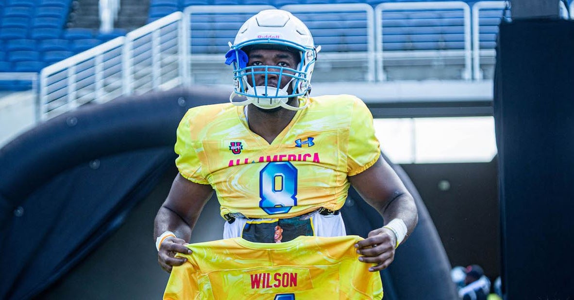 Michigan signee Derrick Moore honors teammate after winning Under ...