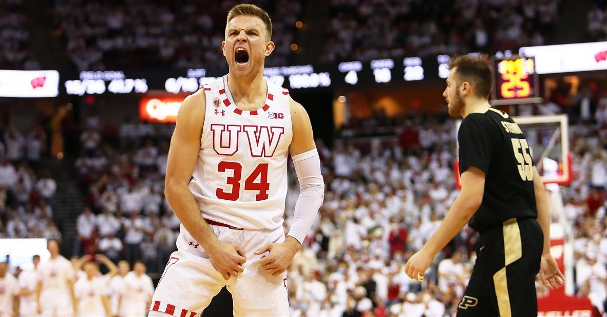 Ex-Wisconsin basketball star Brad Davison begins pro career with ...