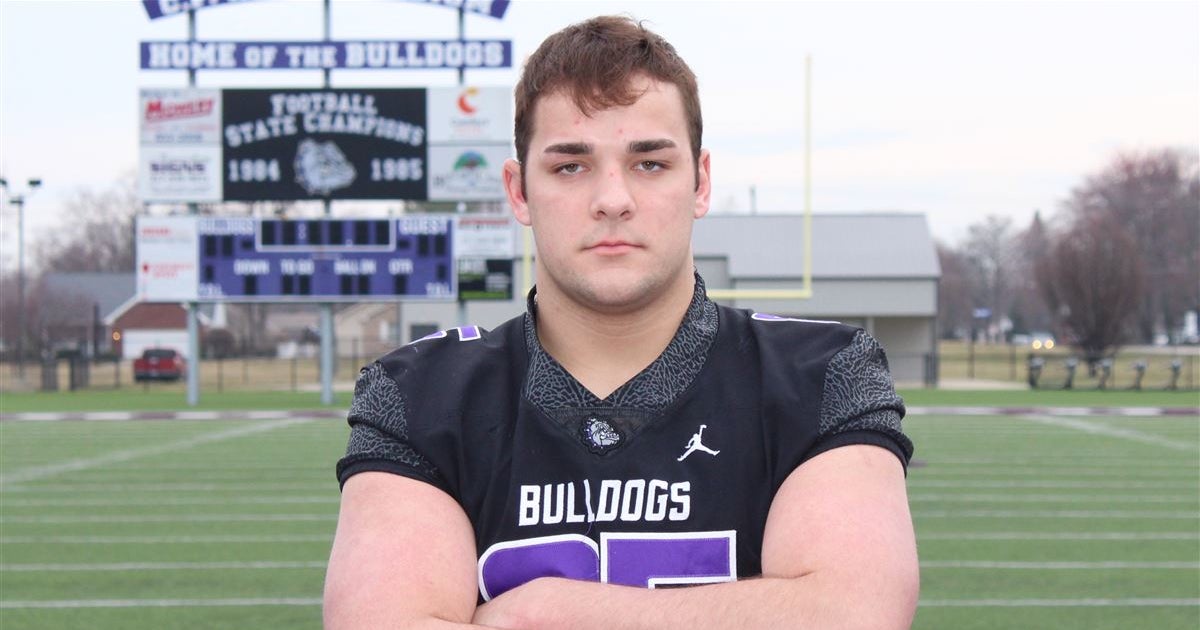 "I trust them a lot": Iowa commit Leighton Jones ready to make ...