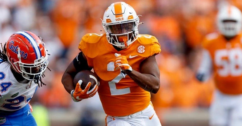 LOOK: Vols reveal uniform combination for Orange Bowl against Clemson