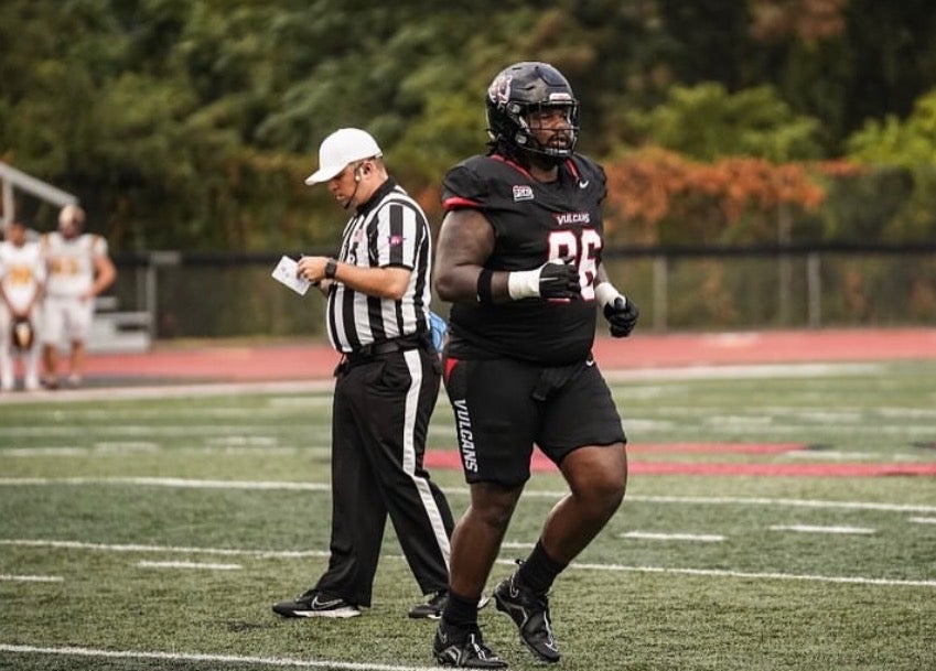 DII Defensive Tackle Josh Hough Commits to Cincinnati