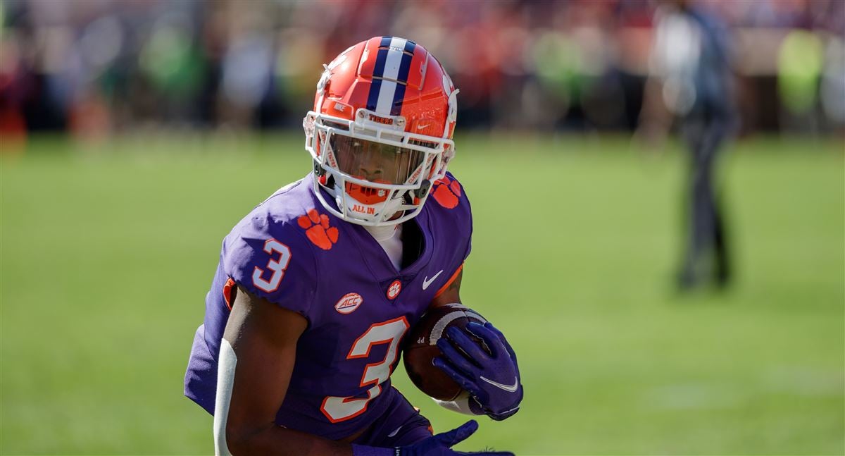 BREAKING: Clemson transfer WR Dacari Collins commits to NC State
