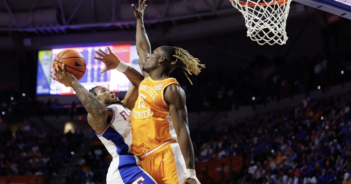 Vets talk No. 1 Vols' loss at Florida, return to Texas