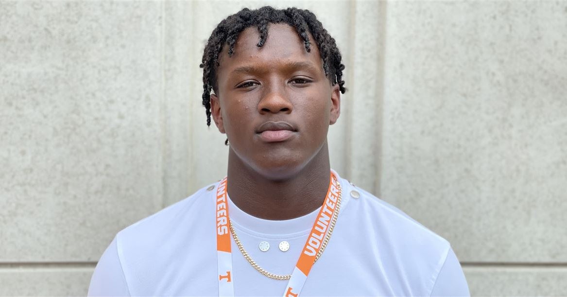 Vols improve standing with elite LB Cole during 'super exciting visit'