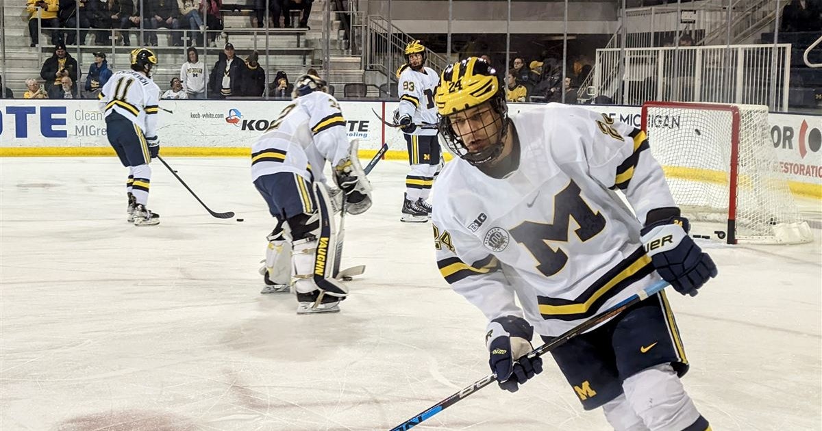 ‘There's nothing like it’: Steven Holtz starts for Michigan hockey ...