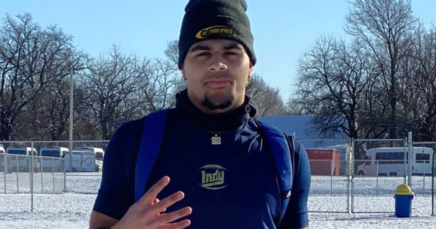 Huskies land top-rated JUCO tight end Quentin Moore