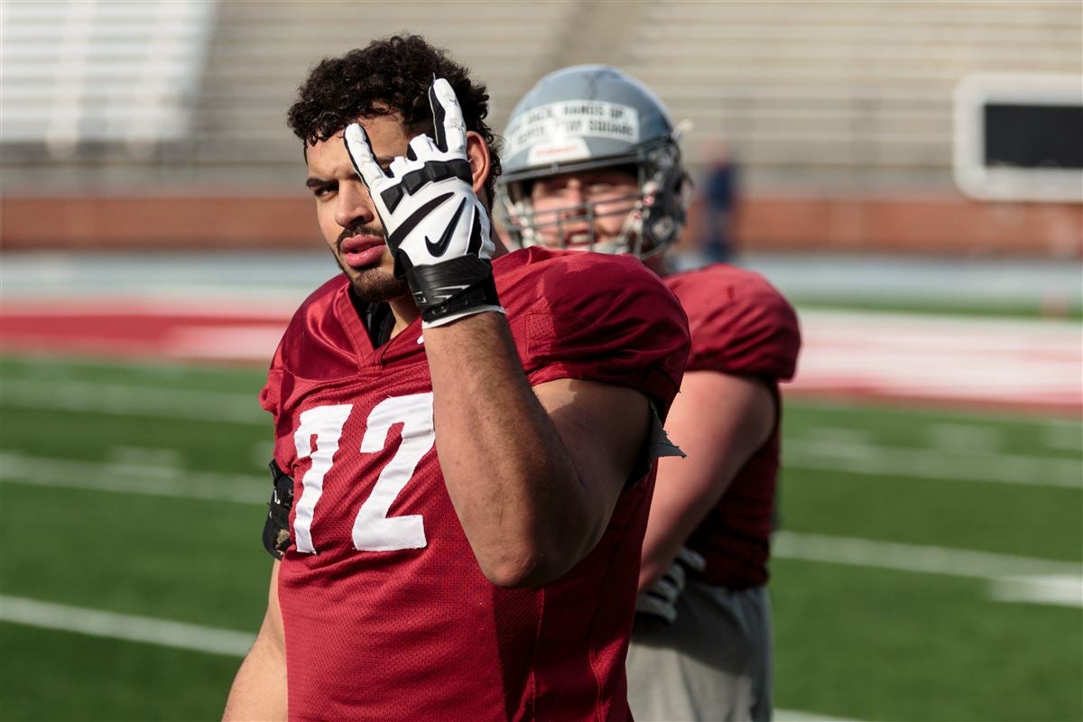 WSU starting right tackle Abraham Lucas to return for 2021 season ...