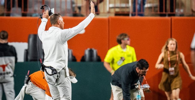 A look back at the five largest home crowds in Texas Football history