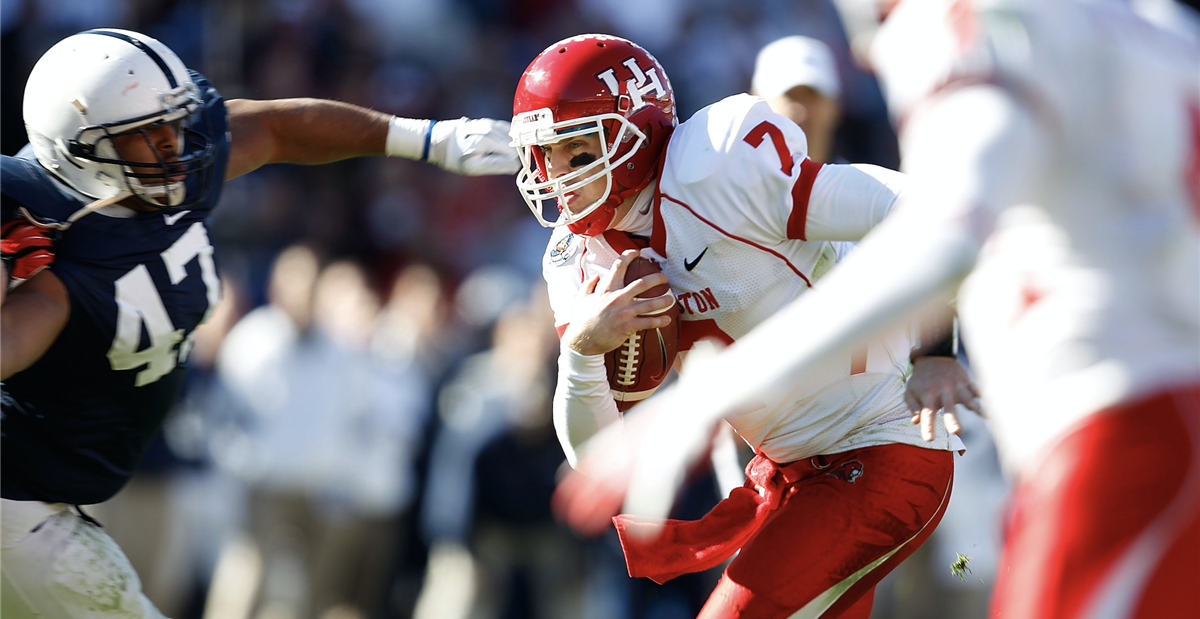 College football's top 25 all-time quarterbacks, ranked