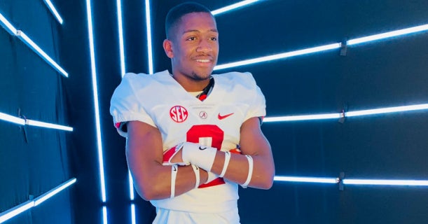 Tide legacy Tavoy Feagin has amazing visit to Alabama