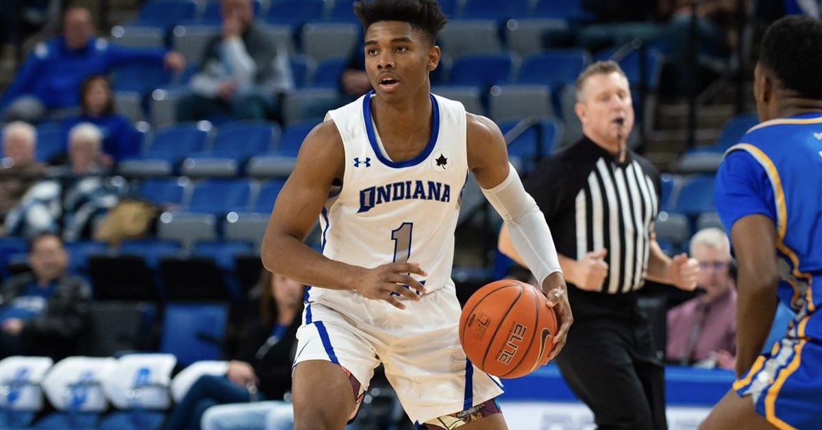 Indiana State transfer Julian Larry has committed to Texas