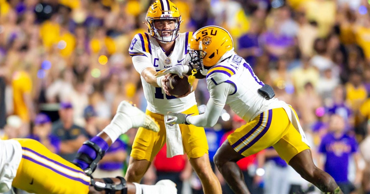 MMQB: Moment of truth for LSU